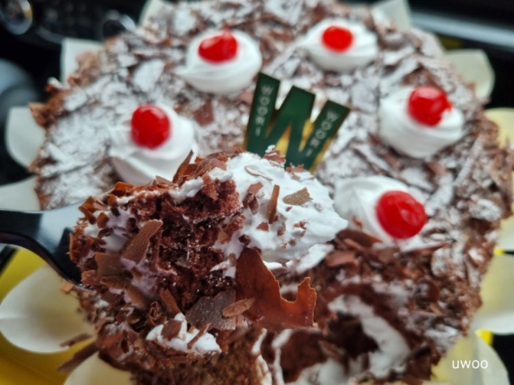 [청주 모충동]우리마트 초코케이크 솔직후기! 드디어 저두 먹어봤다구욧!!!(Feat.연세초코생크림빵) : 네이버 블로그