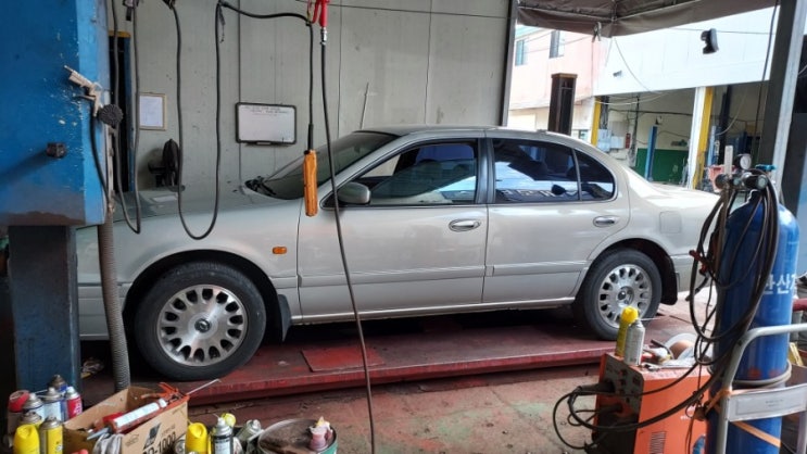 [자동차부식수리]인천SM520V...전체부식수리,본드식하체관리.11편. : 네이버 블로그