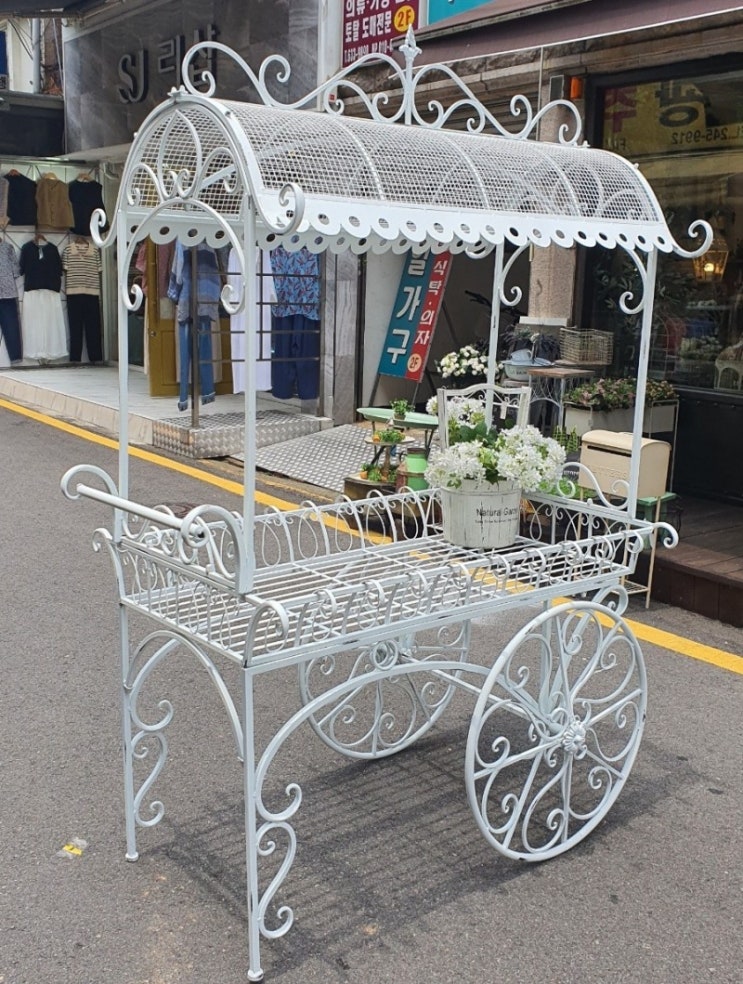 가구도매예쁜이불도매패치이불대구우산도매하는곳사우나친환경때비누목욕탕도매생활용품도매프리마켓오픈마켓대구소품도매사계절