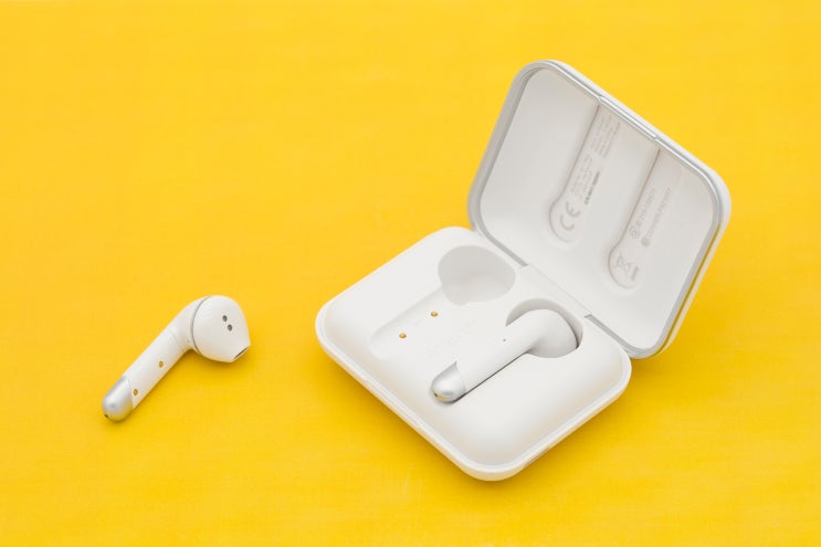 해피플러그 Air1 Plus 오픈형 무선이어폰 - 주변과 소통하기 좋고 통화품질도 좋아서 사무실에서 자주 쓰고 있어요 ...