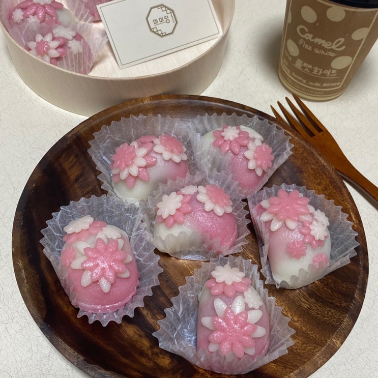 울산 구영리 퓨전 떡 쌀 디저트 떡 케이크 맛집 답례품 클래스를 함께 운영하는 퓨전 떡 공방 미미당” Mimidang