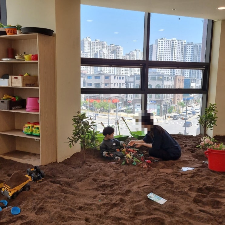 천안키즈카페 체험형 키즈카페 아동놀이연구소 플레이랩 천안점물감놀이 흙놀이 주차 정기권 수업시간 네이버 블로그