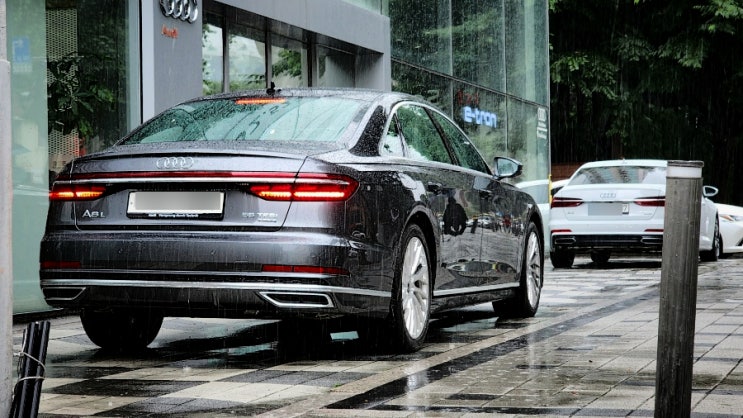 태안모터스 방배 전시장 방문과 아우디 A8의 싱글 프레임 그릴 이야기, ( 2021 A8L 55TFSI 포토 정보 제원 오너평가 : 네이버 블로그