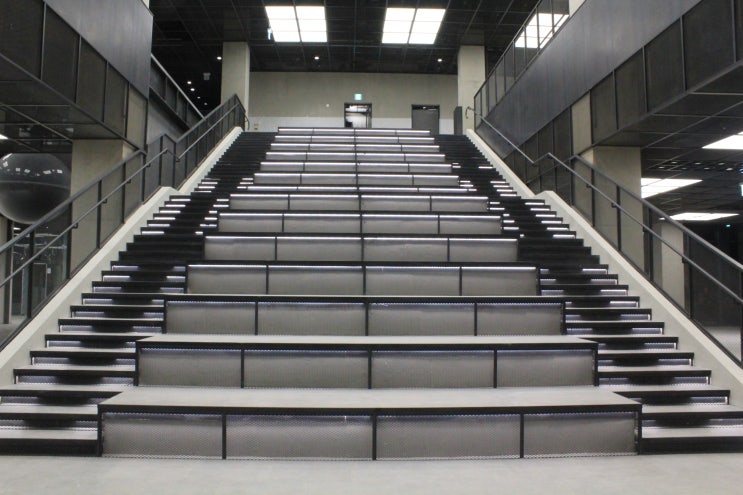 JTBC 상암 신사옥 JTBC Sangam New Building 2020 : 네이버 블로그