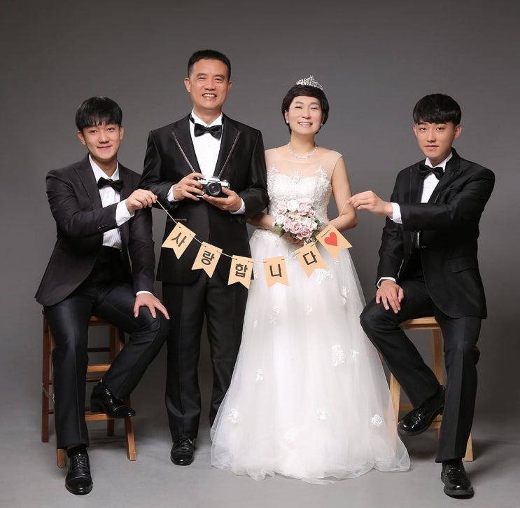 광주 리마인드웨딩 가족사진 부모님선물 : 네이버 블로그