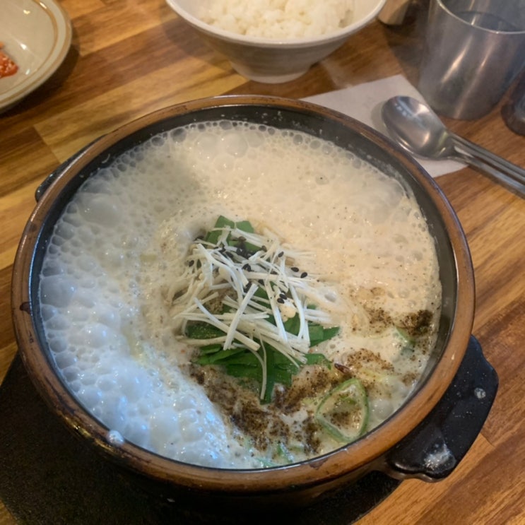 광주동명동 칼칼한 크림순대국밥 먹으러 행복담 행복한담벼락 네이버 블로그