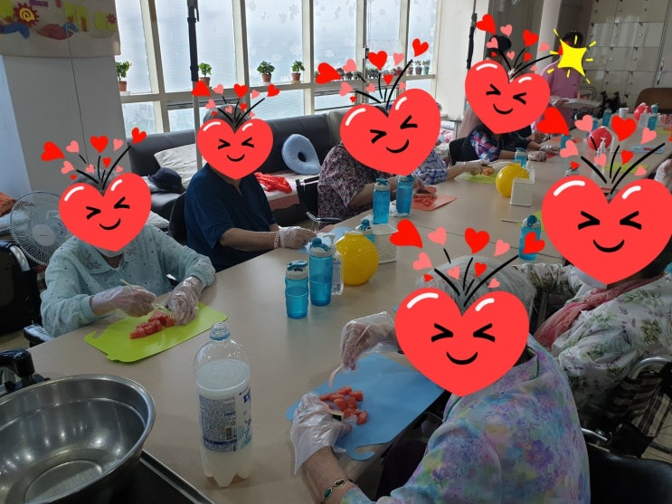 남양주주간보호센터남양주 주야간보호센터 A우리사랑복지센터 7월 요리활동수박화채 만들기 게시판 꾸미기 네이버 블로그
