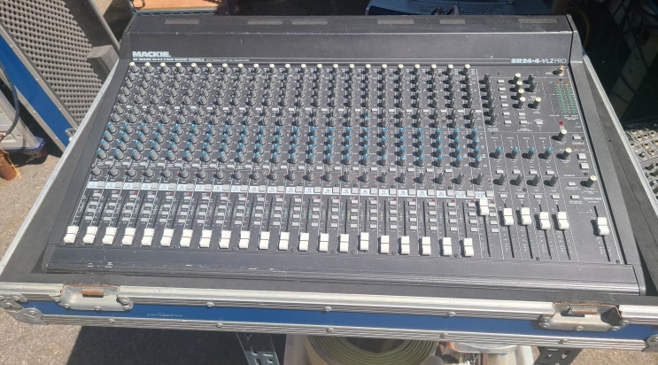 Mackie SR24.4-VLZPRO 멕끼 24채널 콘솔&하드렉 : 네이버 블로그