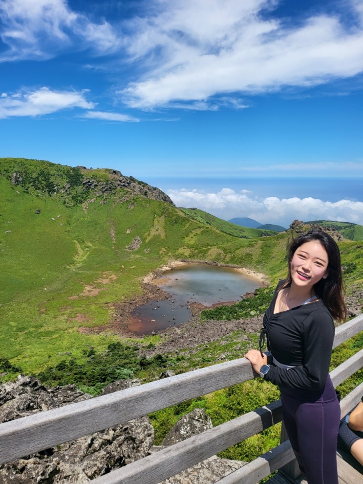 [제주여행] 한라산 성판악 코스 등반ㅣ필수 준비물 10가지ㅣ백록담(feat.날씨요정)ㅣ하산길에 본 산 속의 노루 : 네이버 블로그