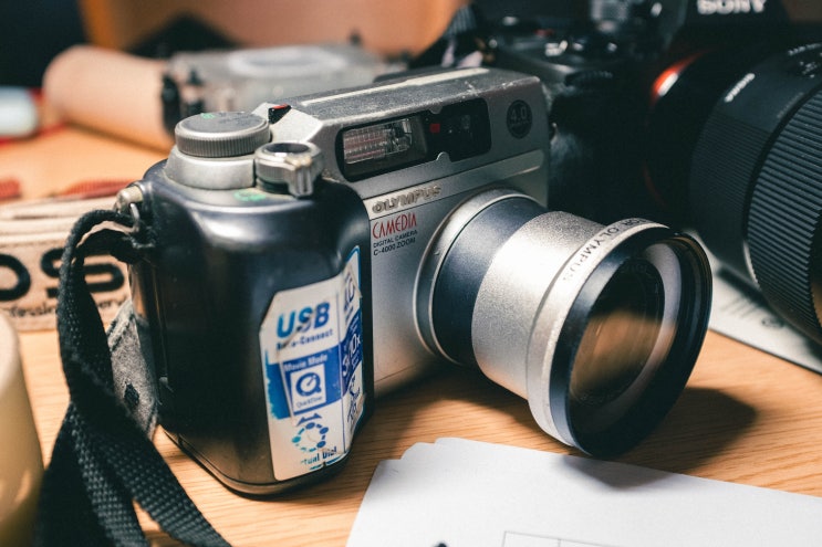 특별한 카메라를 소개하고자 합니다. 21년 전 디지털카메라 [olympus C4000z] : 네이버 블로그