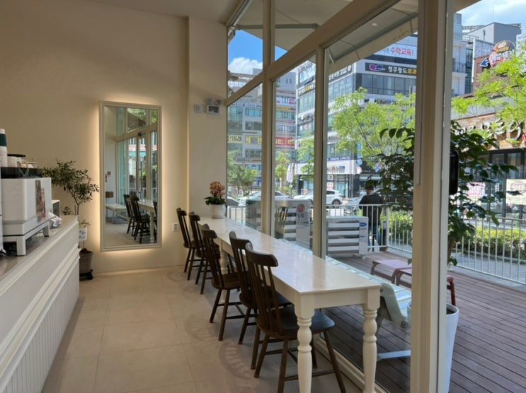 청주 주성동 바바르디 카페 _ 율량동 마카롱, 스콘 : 네이버 블로그