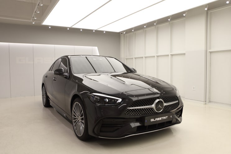 벤츠 신형 C클래스 C300 Amg 라인 후면 썬팅 문제 이슈 글라스틴트 분당 판교점에서 슈어x로 문제없이 틴팅 완성