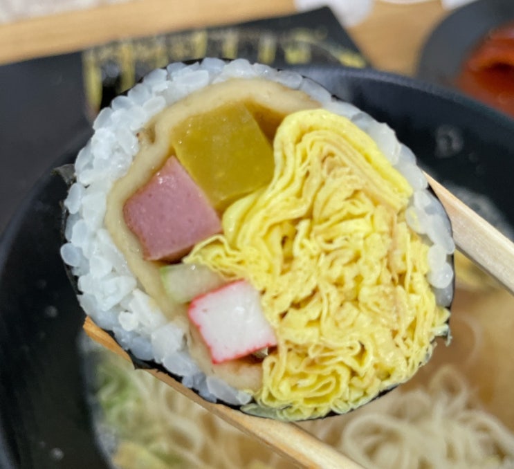 목포 맛집 계란 김밥을 비롯해서 시원한 잔치국수 중탕 떡볶이를 만날 수 있는 삼학도 분식집 자유떡상 네이버 블로그