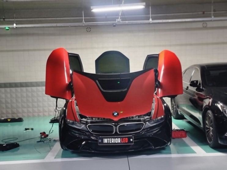 I8엠비언트 Bmwi8엠비언트 I8스피커 I8스피커엠비언트 회오리스피커 Bmw엠비언트 Dmx엠비언트 Dmx아크릴 부천무빙엠비언트