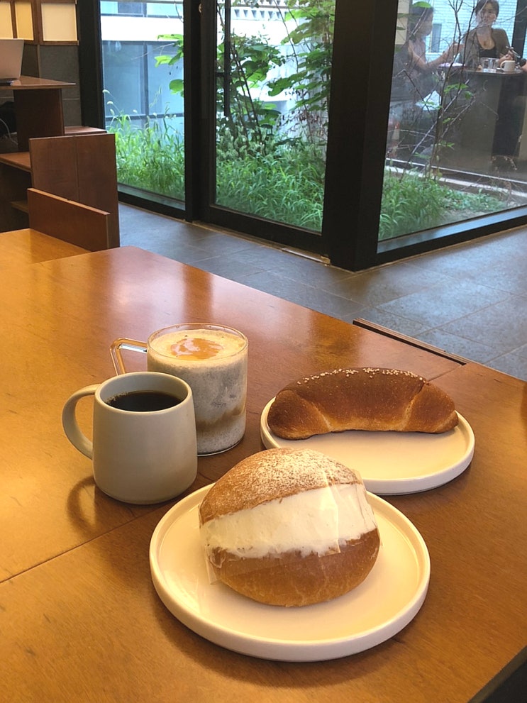 대구 동성로 단체석 있는 디저트카페 커피맛을조금아는남자 네이버 블로그