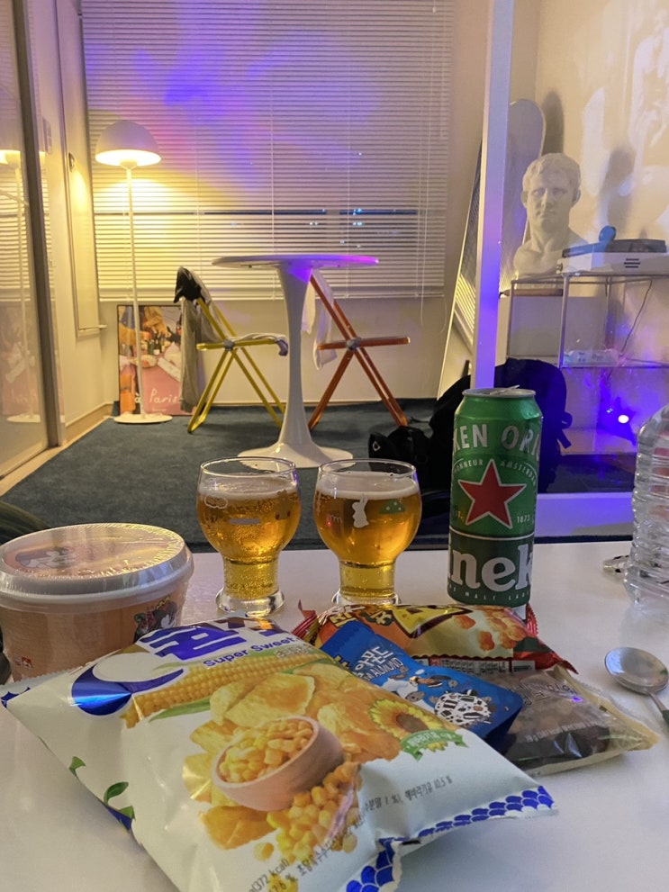 부산 서면역 근처 에어비앤비airbnb 카페 감성 모던센츄리 숙소 추천 네이버 블로그