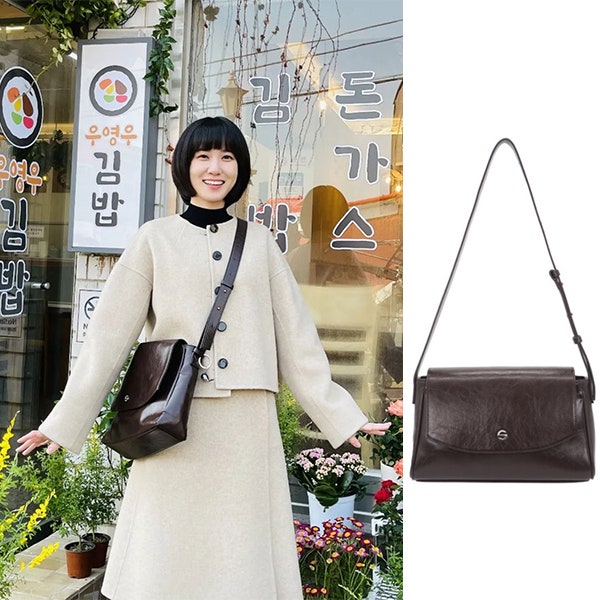 이상한 변호사 우영우 가방 박은빈 인스타그램 패션 세미코드 캡쳐백 크로스백 대학생 데일리백 네이버 블로그