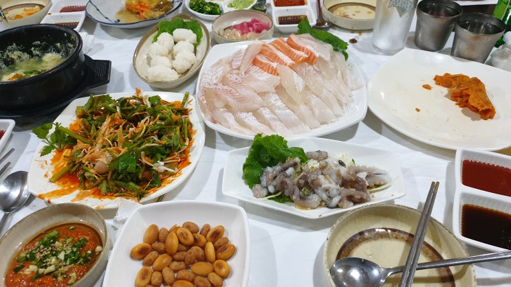 오창 횟집 황금수산 두툼두툼한 숙성회 맛집 한상 가득 나오는 스끼 네이버 블로그