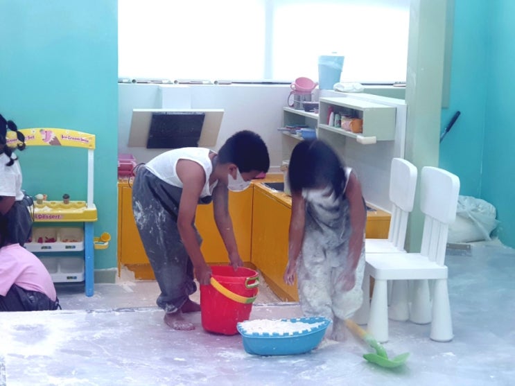 대구근교 가볼 만한 곳오감만족 퍼포먼스 키즈카페 주주블랑에서 밀가루 놀이하고 왔어요시간 순삭 주의 네이버 블로그