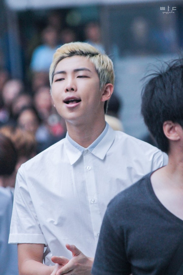 (방탄소년단 RM) 🌟 160805 | namjoon 6 years ago today for BTS' interview on ...
