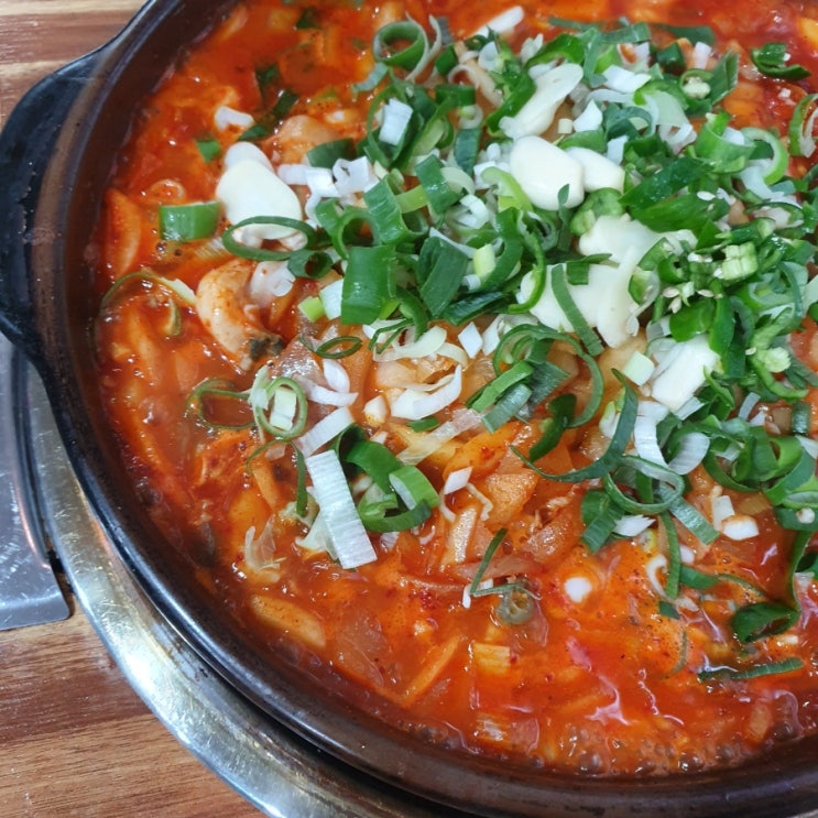 술을 부르는 최고의 술안주 술집 포항 영일대 맛집 우미조개전골 네이버 블로그