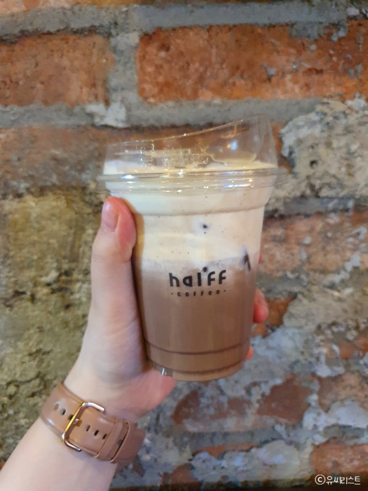 여주 프리미엄 아울렛 카페 하프커피 halff coffee | 버터크림라떼 & 바닐라크림초코라떼 맛집 : 네이버 블로그