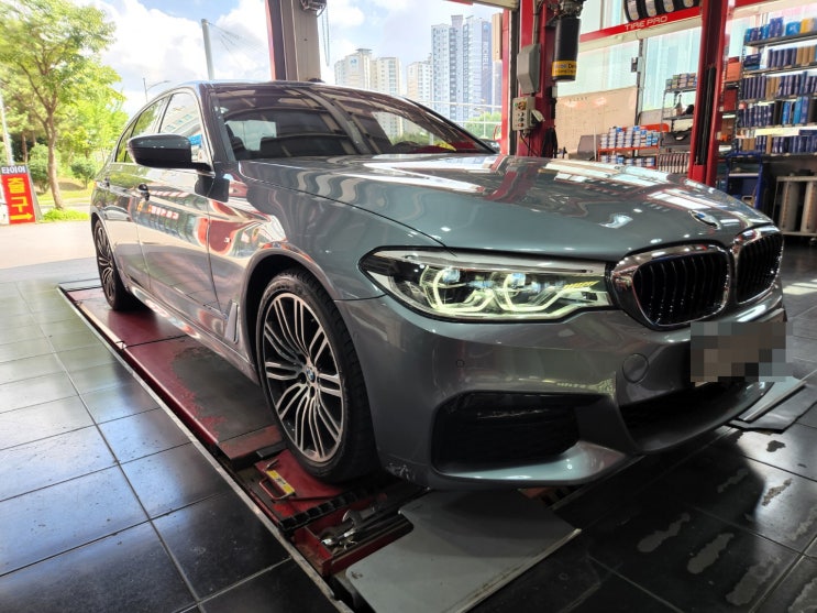 BMW5 앞 245/40R19 / 뒤 275/35R19 금호 마제스티9(TA91) /수완동타이어교환/ 수완동얼라인먼트 : 네이버 블로그