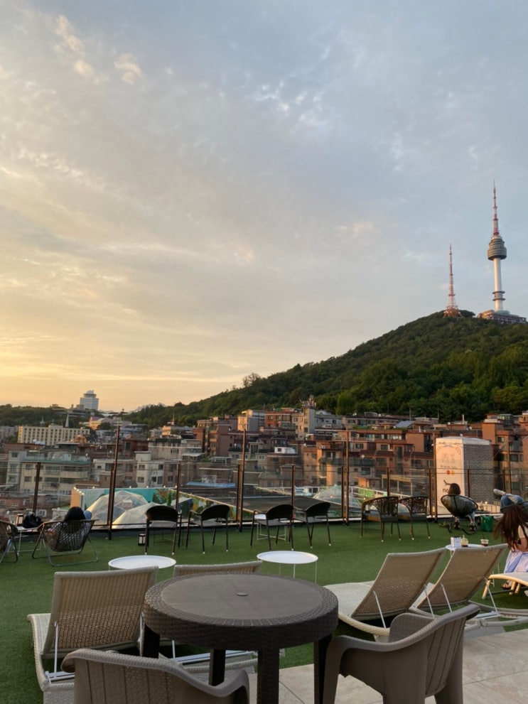 누워있다가 못 일어날뻔했던 이태원 해방촌 카페 : 눕카페 (NOOP CAFE) : 네이버 블로그