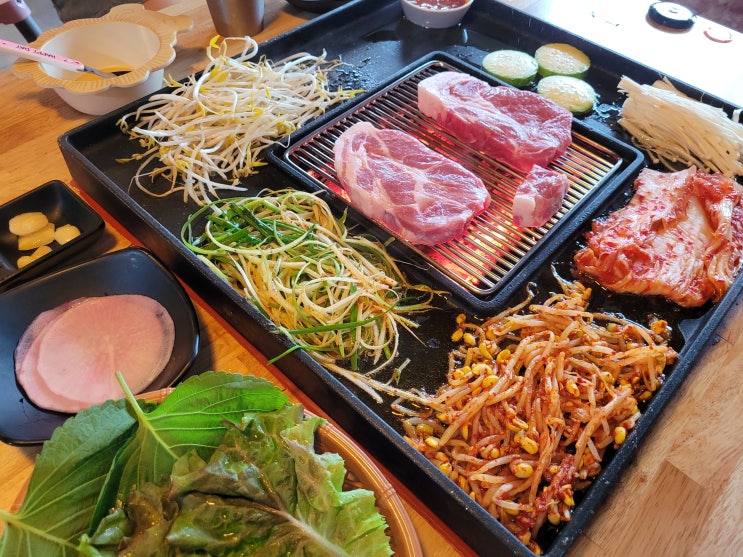 포천맛집 참나무장작 직화구이 장작 소리와 고기 굽는 소리의 하모니 네이버 블로그