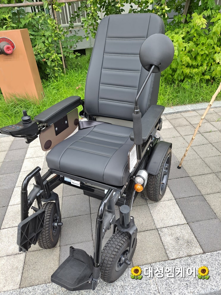 대전 유성 전동휠체어 GK11 수리 💛 AS 뒷바퀴 튜브 교체 / 대전 휠체어 매장 : 네이버 블로그