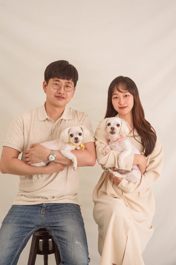 경기도광주 사진관 반려견과 함께하는 가족사진 경기광주 사진관 이다훈 스튜디오 입니다 네이버 블로그