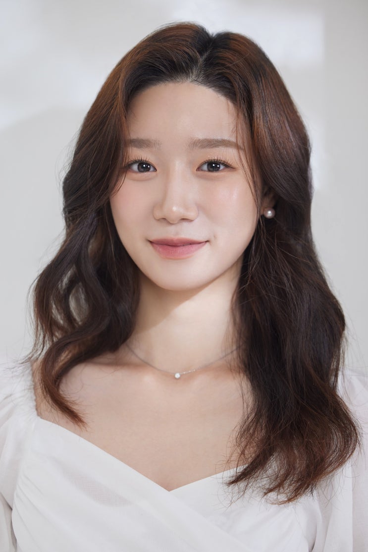 자연광 느낌의 여자 프로필 컨셉 추천 배우프로필 일반인프로필 프로필컨셉 프로필스튜디오 네이버 블로그