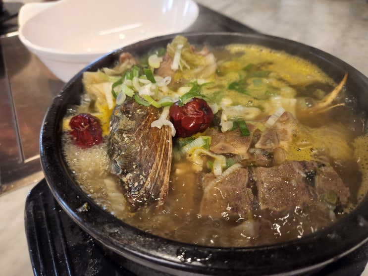 강남구청역 뼈해장국 양 많은 한사리 감자탕 네이버 블로그