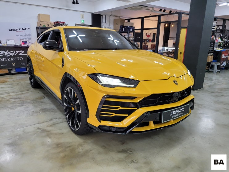 람보르기니 우루스 리어 모니터 Q125 장착 : 네이버 블로그