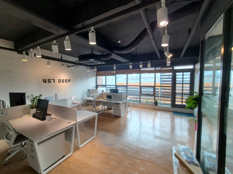 457DEEP의 NEW 아지트를 소개합니다 :) : 네이버 블로그