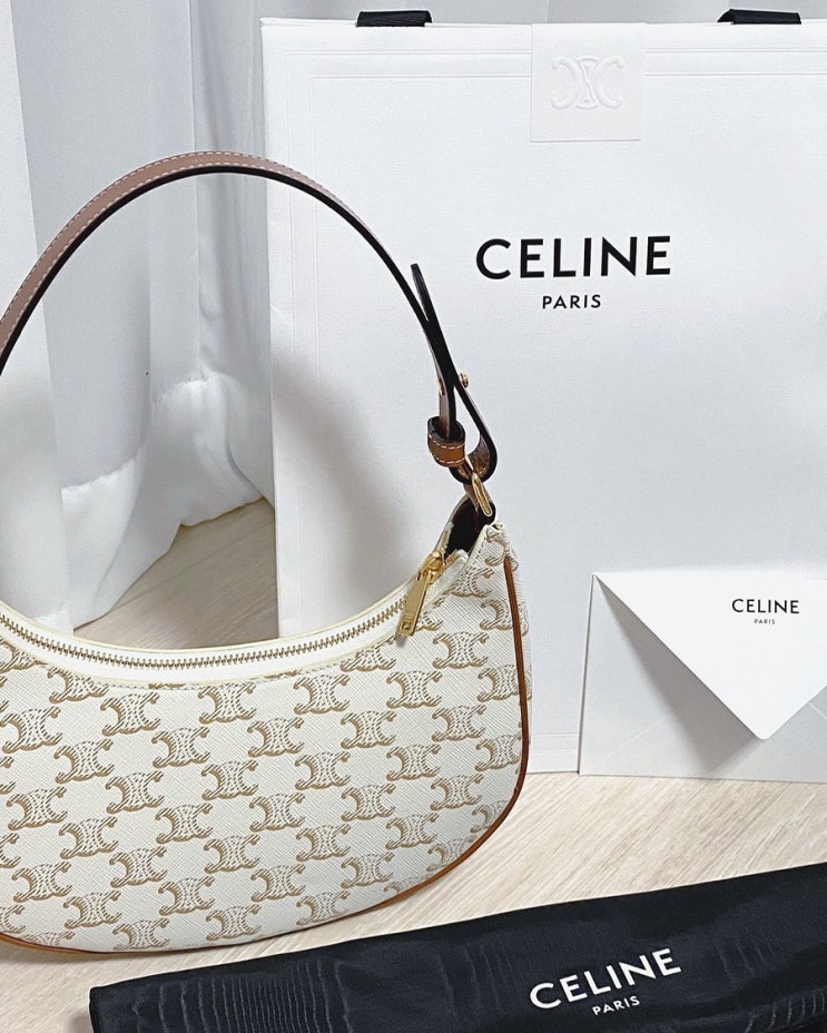 [내돈내산] 셀린느 아바백 화이트 리뷰 / celine ava bag white/착샷💓💓💓/데일리백 : 네이버 블로그