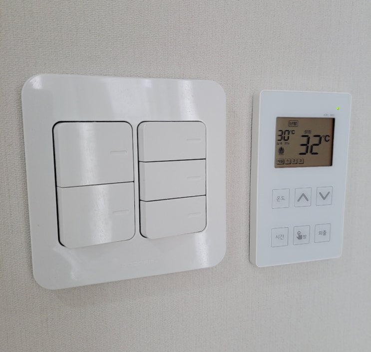 중앙하이츠 지멘스rddrde91각방온도조절기코텍 디지털터치식 백라이트각방온도조절기로교체원주한라비발디강변명륜 센트럴