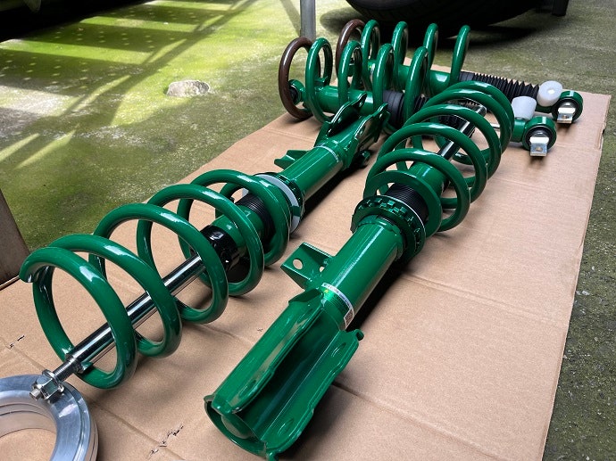 [ TEIN ] 올뉴카니발 - 테인 STAZ 일체형 서스펜션 튜닝 : 네이버 블로그