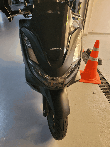 pcx 윈드스크린 탈거/교체/설치 및 pcx자석충전거대 셀프 분해 조립 다이 방법 공개(초보가능) : 네이버 블로그