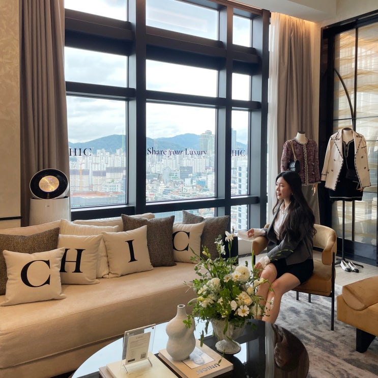 시크앱 팝업스토어에서 만나본 명품들, 명품리셀은 CHIC : 네이버 블로그