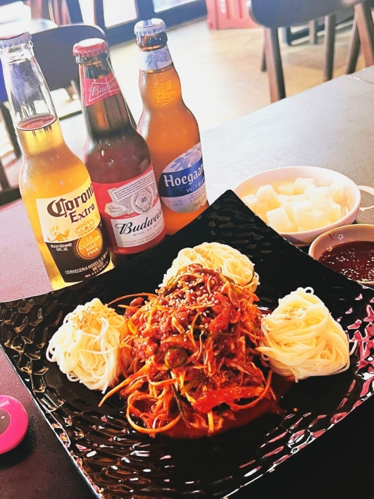 영종도 하늘도시 술집 맛집 후라이드치킨 골뱅이무침 먹태 다양한 사이드메뉴 테라스에서 즐기는 기분좋은 맥주집 치맥공장 네이버 블로그