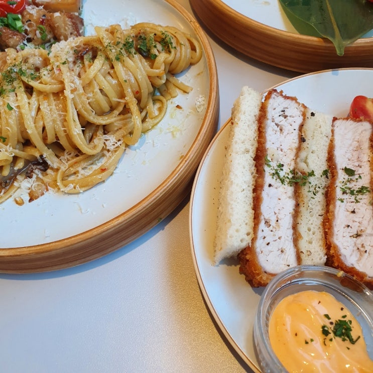 요즘 감성 초이다이닝에서 송리단길데이트 🤍 분위기 세련된 석촌호수 맛집 네이버 블로그