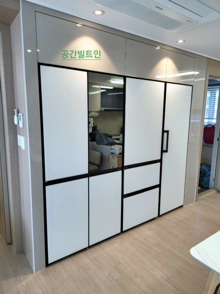 오포더샵센트럴포레 아파트에 냉장고장 제작 붙박이장 식기세척기 장공사 화장대 틈새장 제작 등경기도 광주시 오포읍 공간