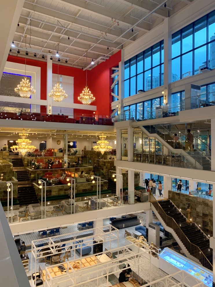 # 김포 포지티브스페이스566 # 세계 최대 규모 김포 감정동 카페 # 기네스북 도전 초대형 카페 : 네이버 블로그