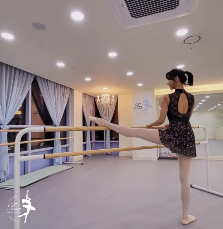 김포 성인발레 르네발레학원에서 발레 & 필라테스 차이점 알아보기 😊🙌 : 네이버 블로그