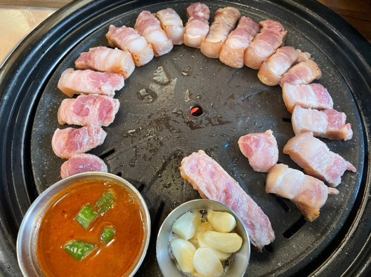 시청역 북창동 삼겹살 맛집 육시리 오겹살과 돼지김치전골이 맛있는 고기집 네이버 블로그