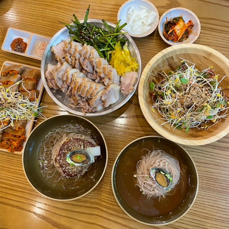 서촌 경복궁 자가제면 막국수와 유자수육 맛집 잘 빠진 메밀 네이버 블로그