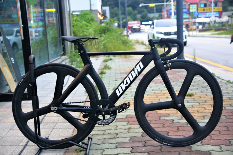 2023 언노운 lv3 맷블랙 카본 삼발이 휠셋 출고 이천여주픽시 : 네이버 블로그