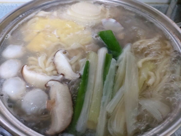 익산세엄마 칼국수 ㅡ 푸짐하고 맛있는 전통을 이어가는 익산맛집건강하고 든든한 한끼 식사를 할수 있는 송학동 맛집 네이버주문