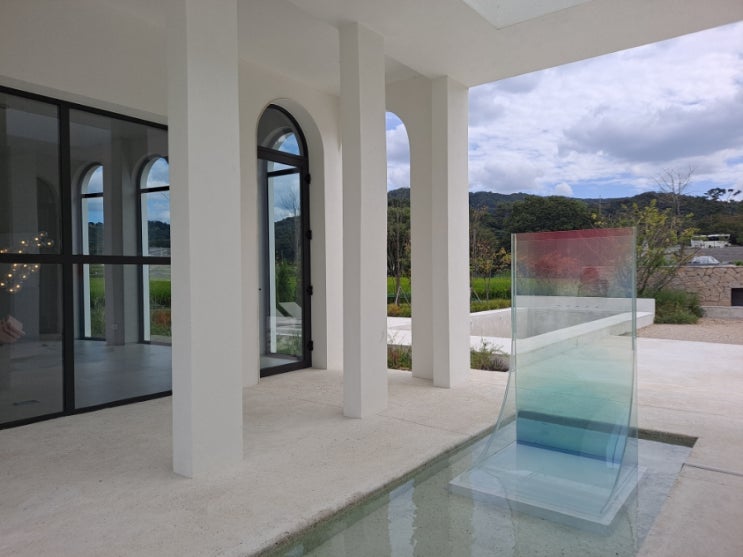 용인 빌라드 파넬에서 현대미술가 35인 특별전 : 네이버 블로그